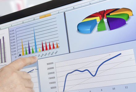 Crucial Data & Analytics | Simplifying the complex
